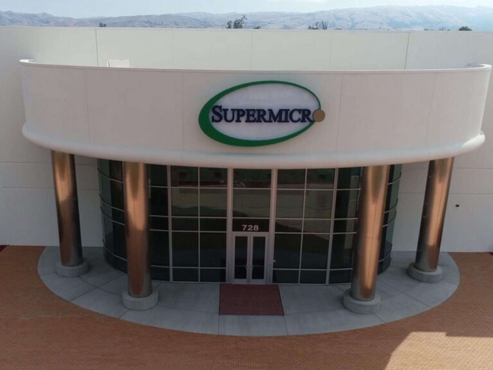 SMCI Stock Surges 9% In After-Market Hours As Company…