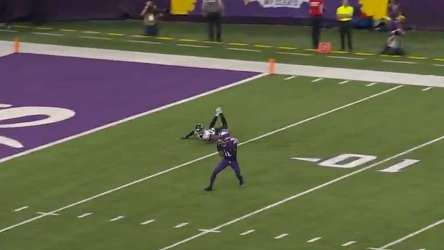 Sports Illustrated - Sam Darnold Stat Line Gets Huge…