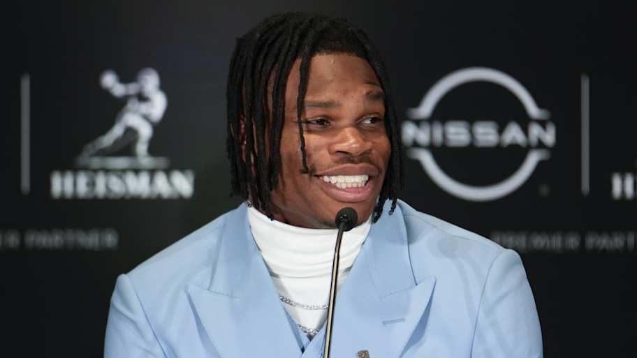 Sports Illustrated - Travis Hunter Recreates Iconic…