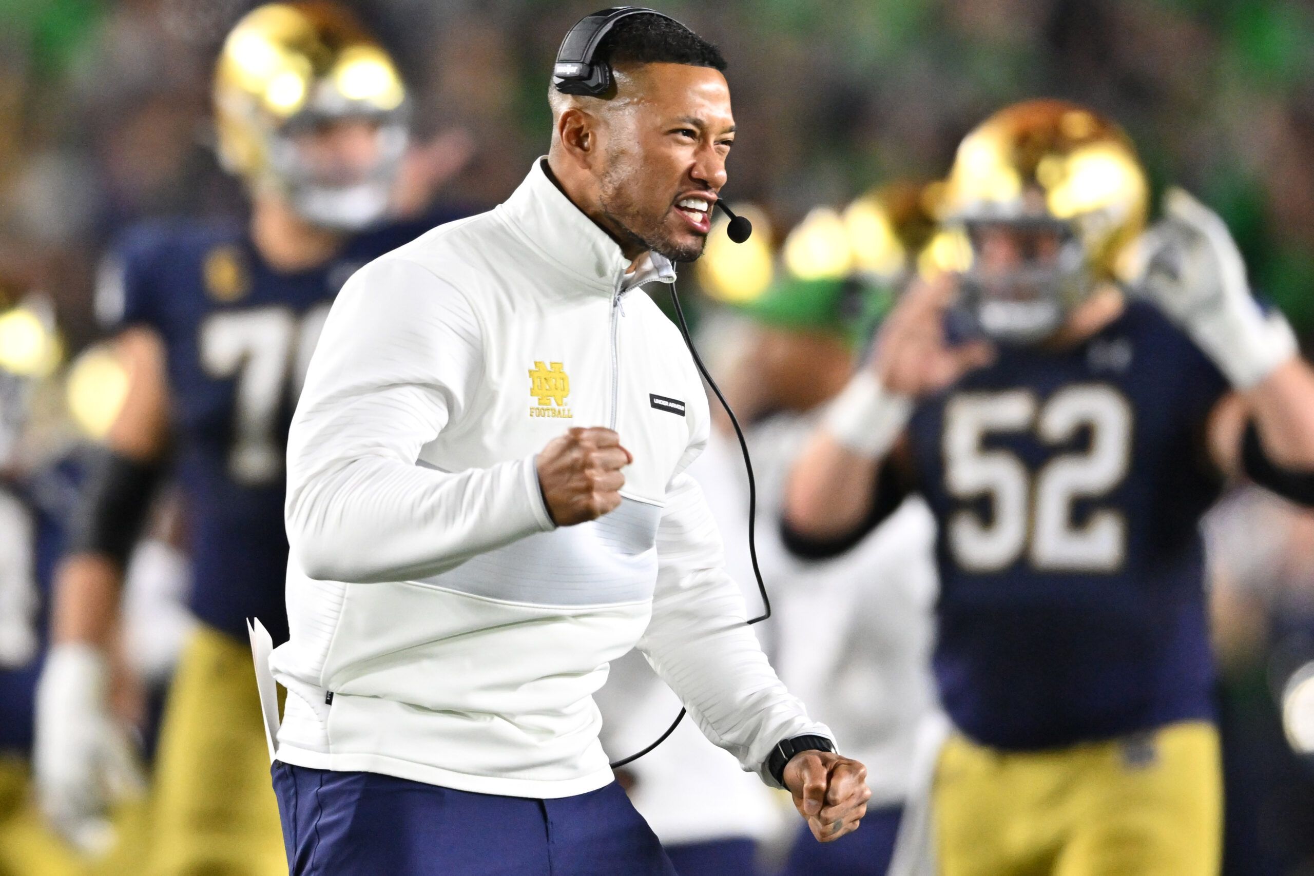 Notre Dame gives head coach Marcus Freeman contract…