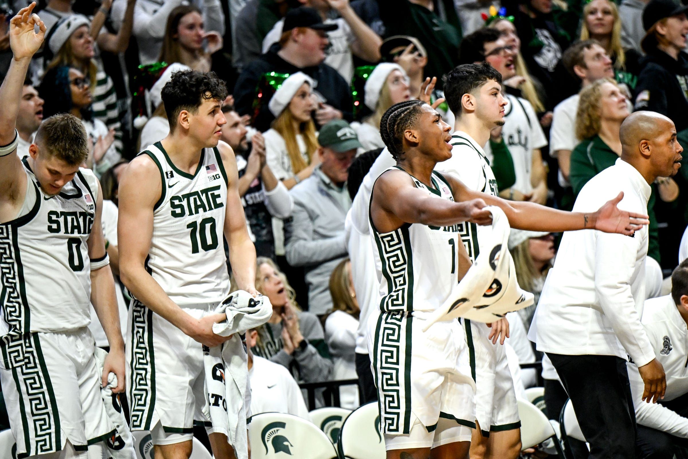 Michigan State men’s basketball up one spot in the…