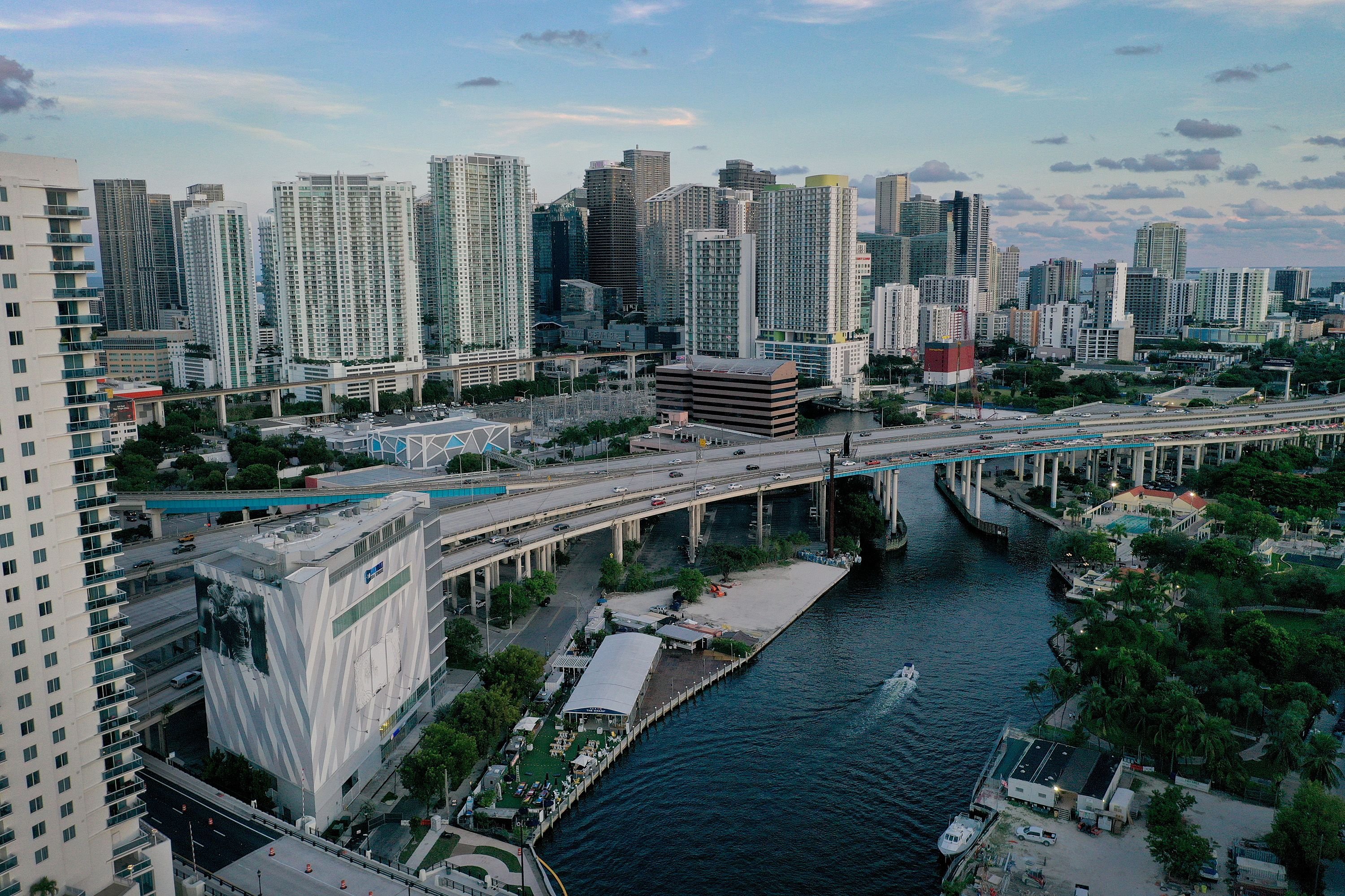 Miami Authorities Reviewing Dozens High-Rises Sinking…