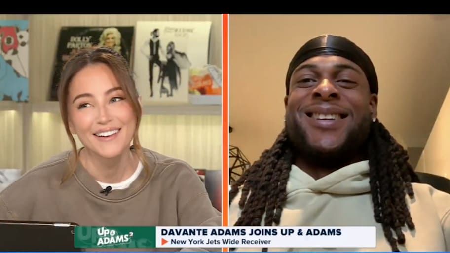 Sports Illustrated - Davante Adams Savagely Shuts Down…