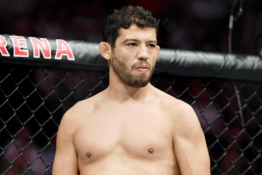 Former Strikeforce champ Gilbert Melendez offers…