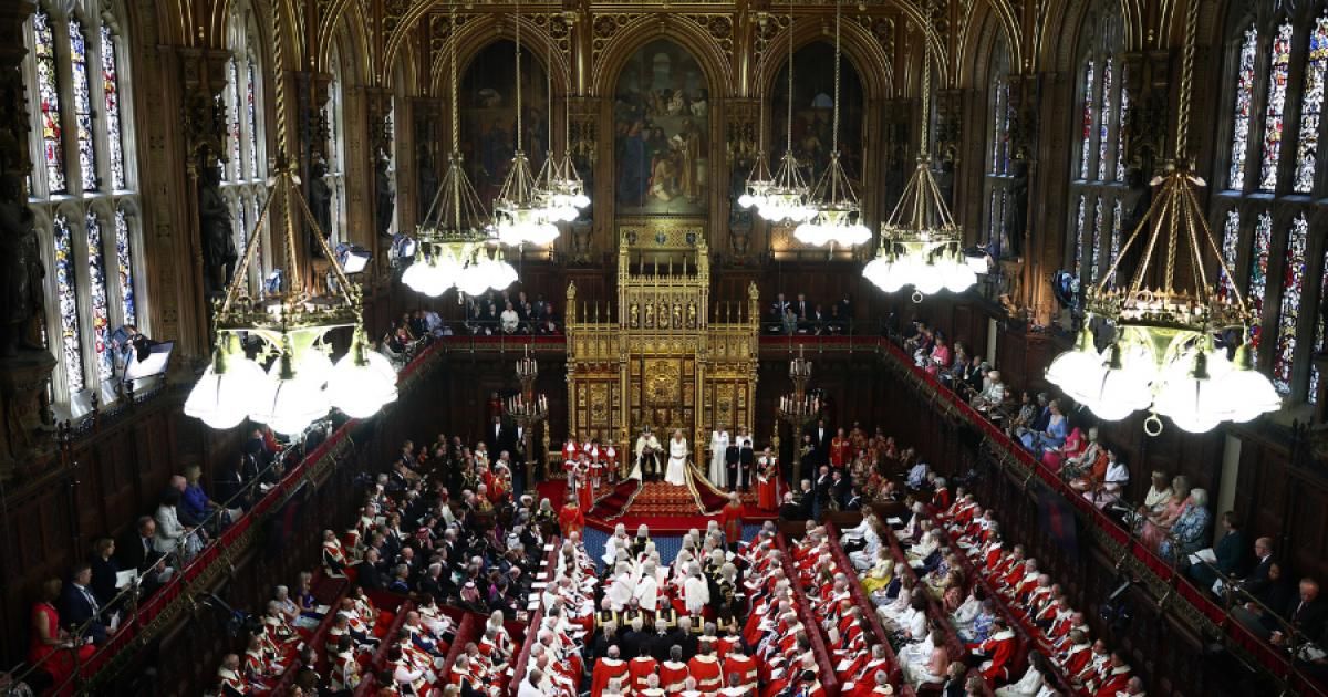 Labour expected to hand Lords seats to former MPs and…