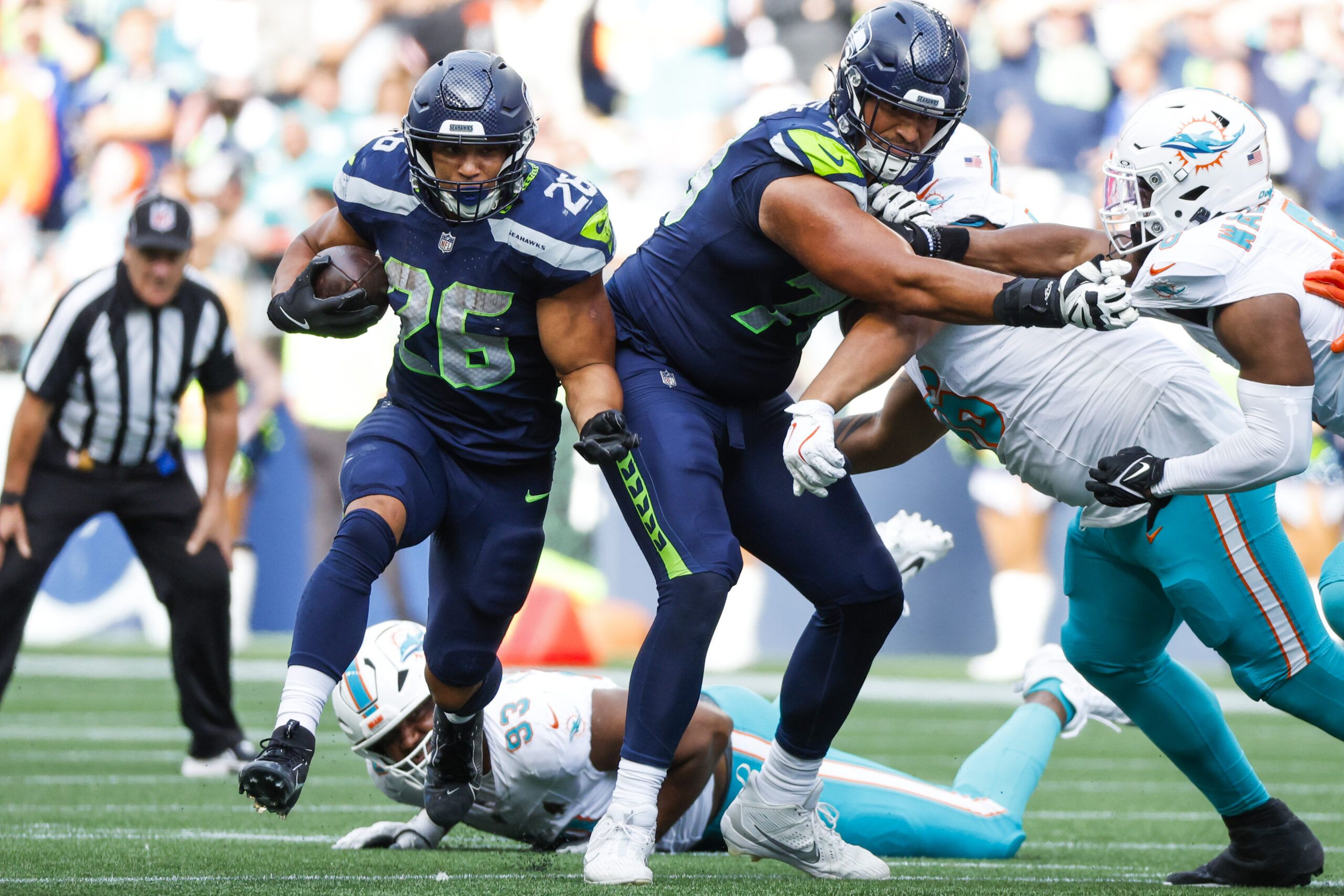 Seahawks should hand keys to backfield to Zach…