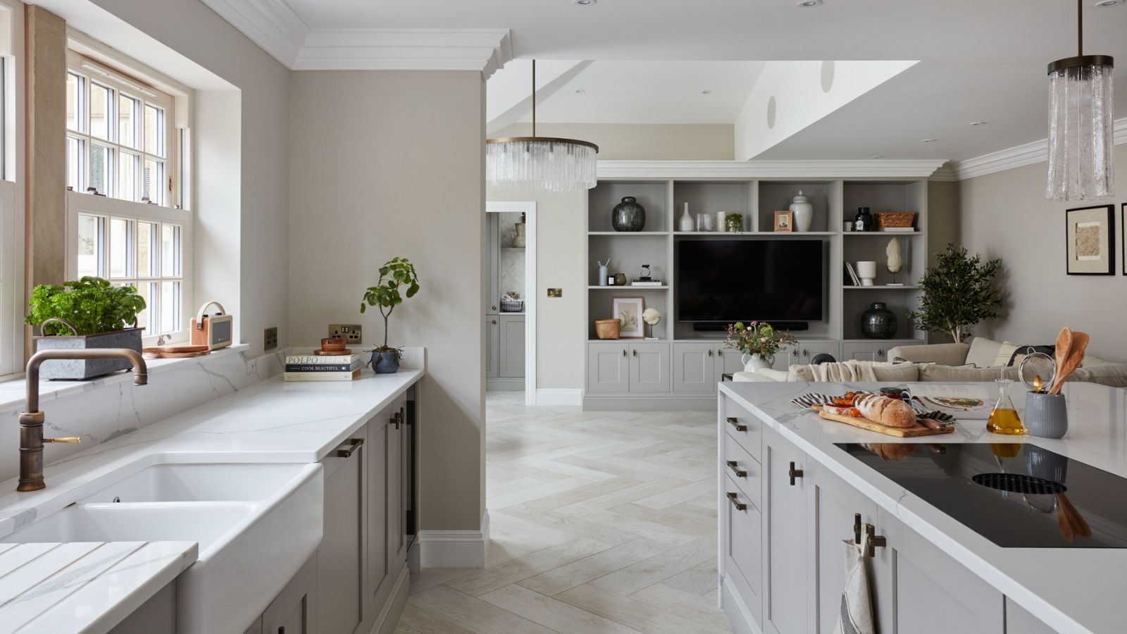 6 impractical kitchens trends interior designers say…