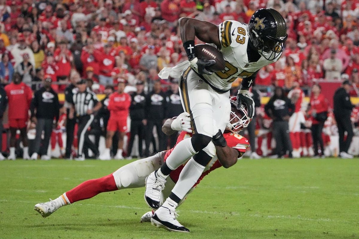 New Orleans Saints have two impending free agents…