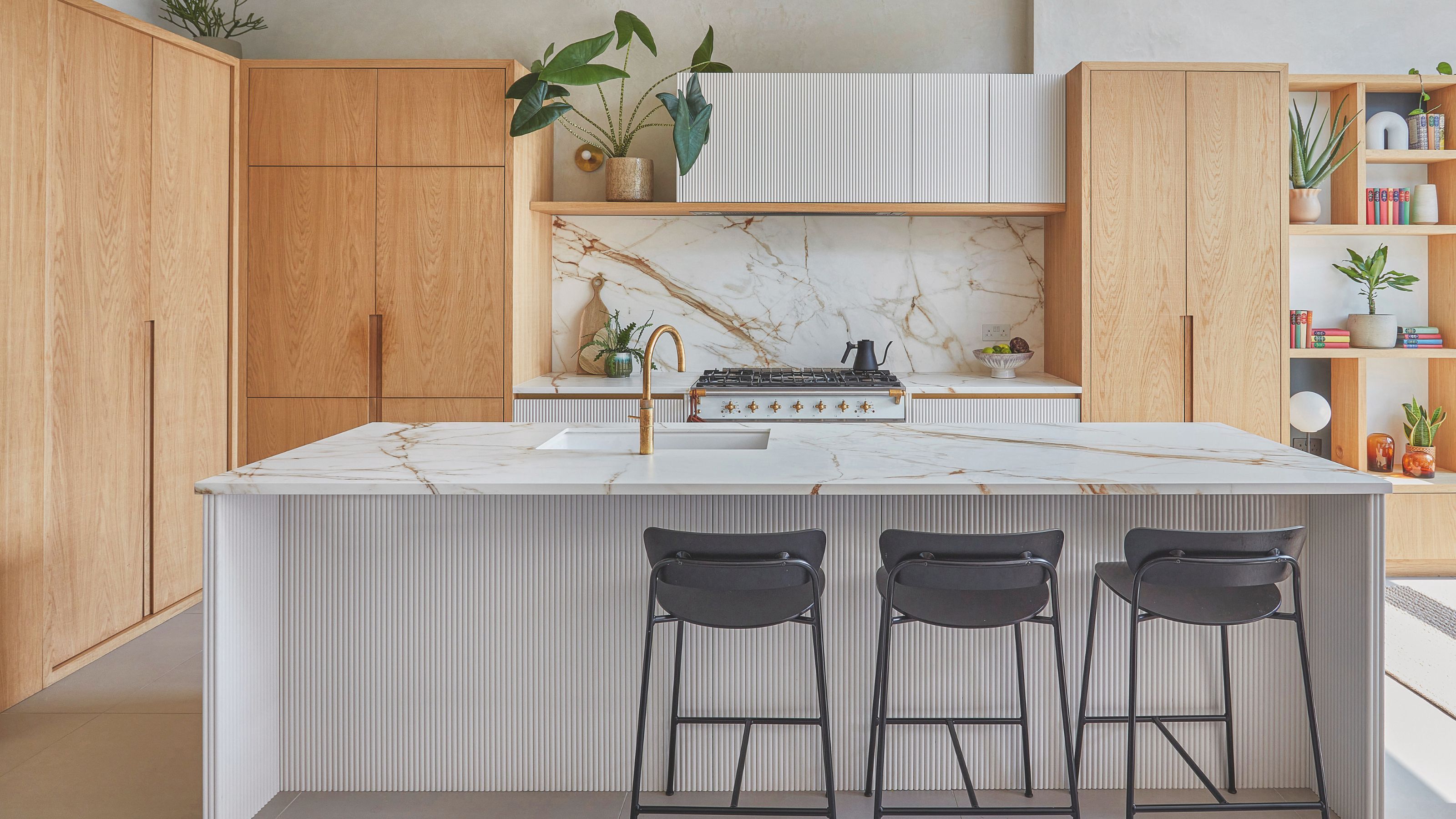 Kitchen Tile Trends for 2025 — 5 Popular New Styles…