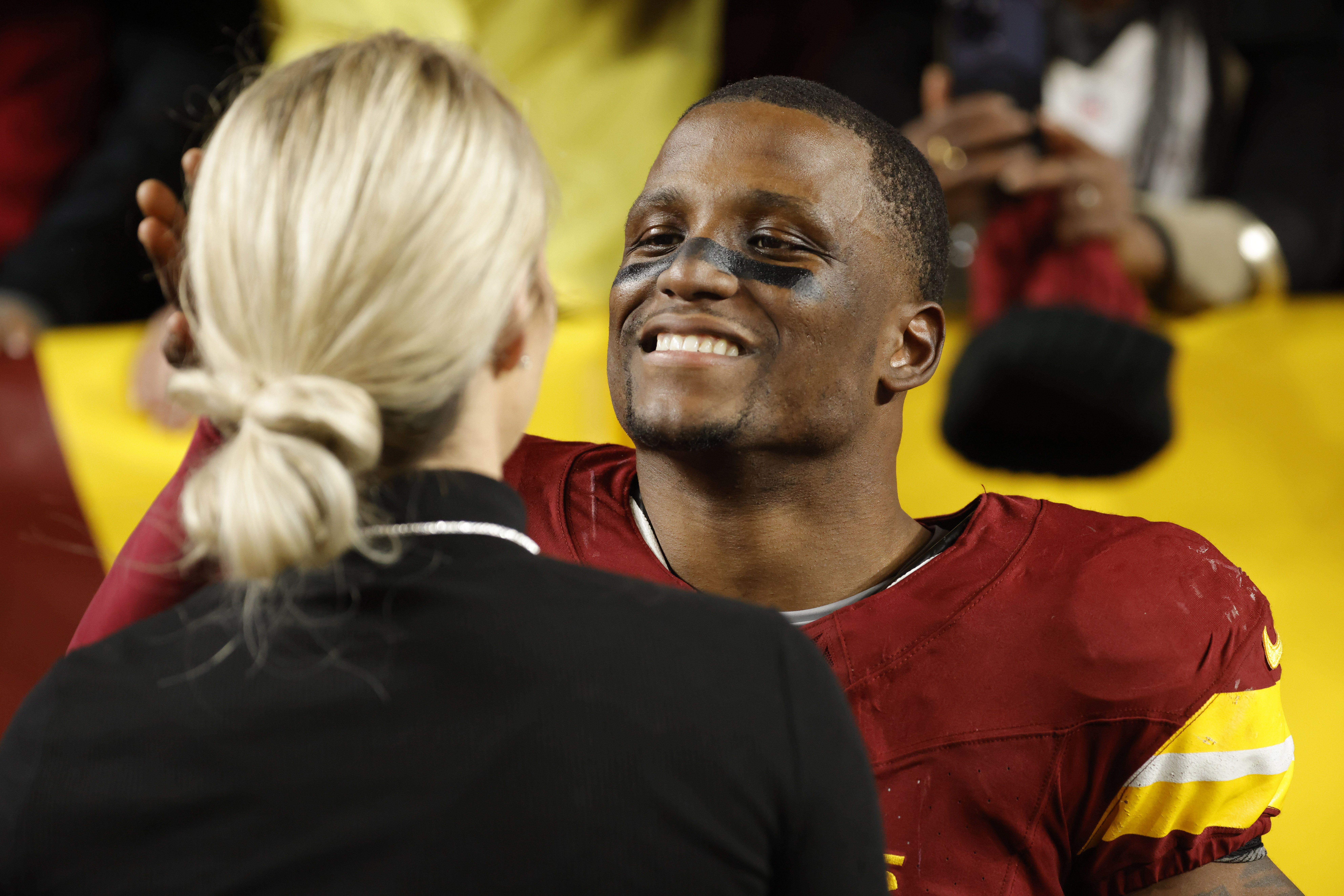 Commanders’ Jeremy Reaves had engagement ring for a…