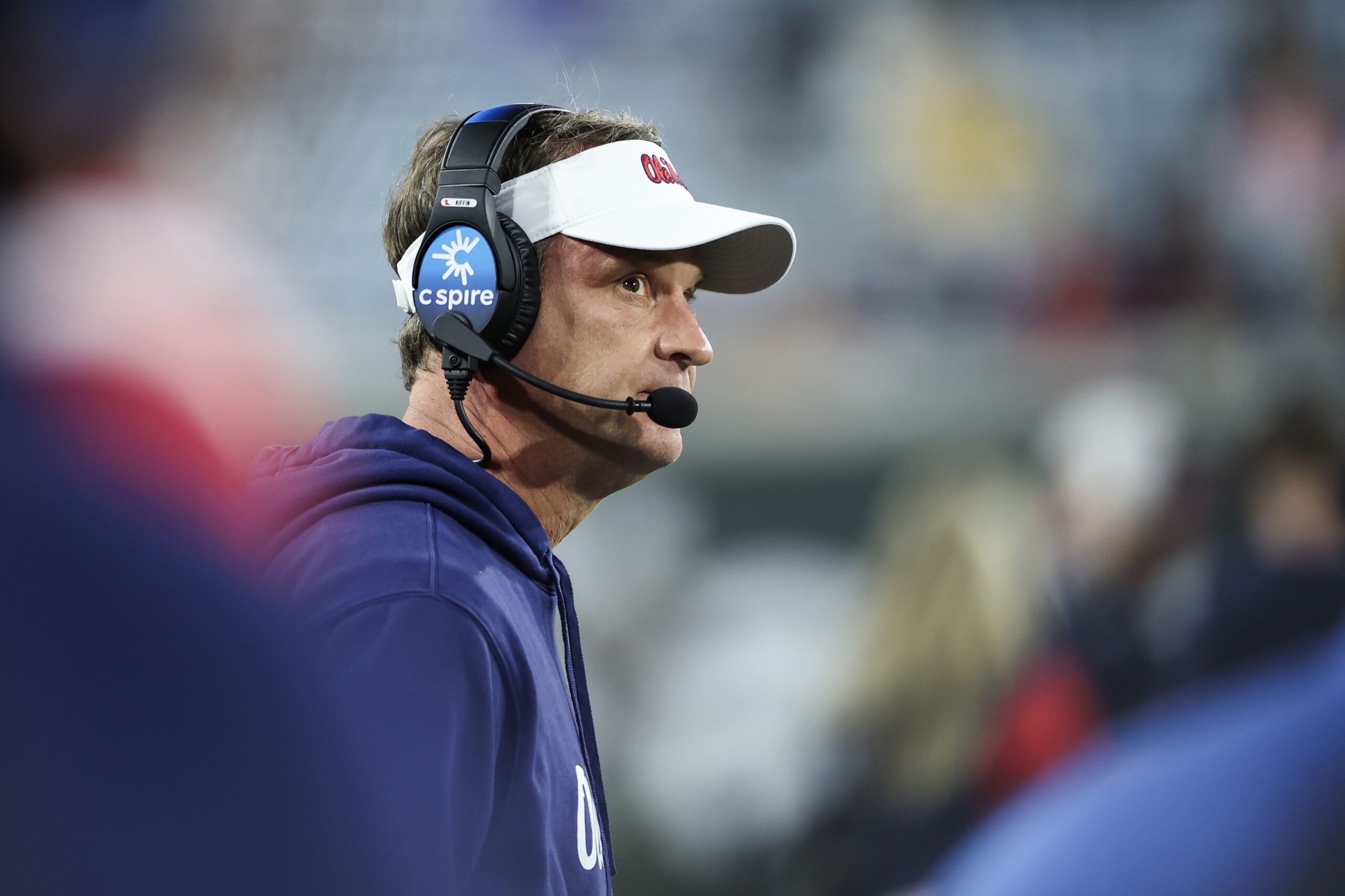 Lane Kiffin chides Jaxson Dart, takes shot at Diego…