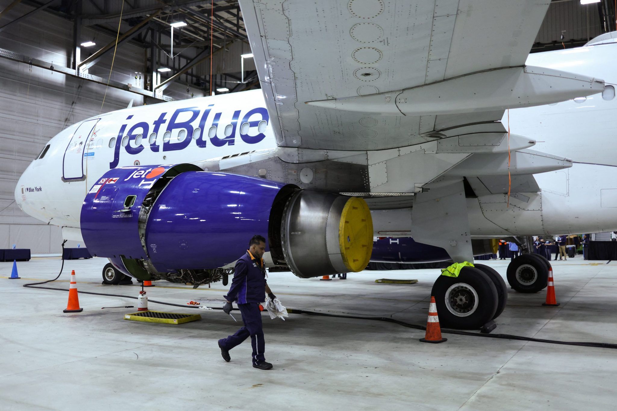 Dead bodies found in wheel well of JetBlue plane will…