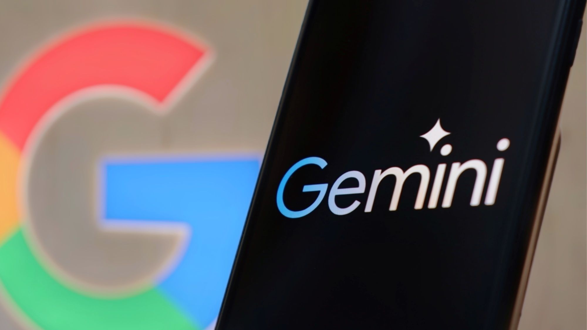 Google Gemini’s new lock screen features make the AI…