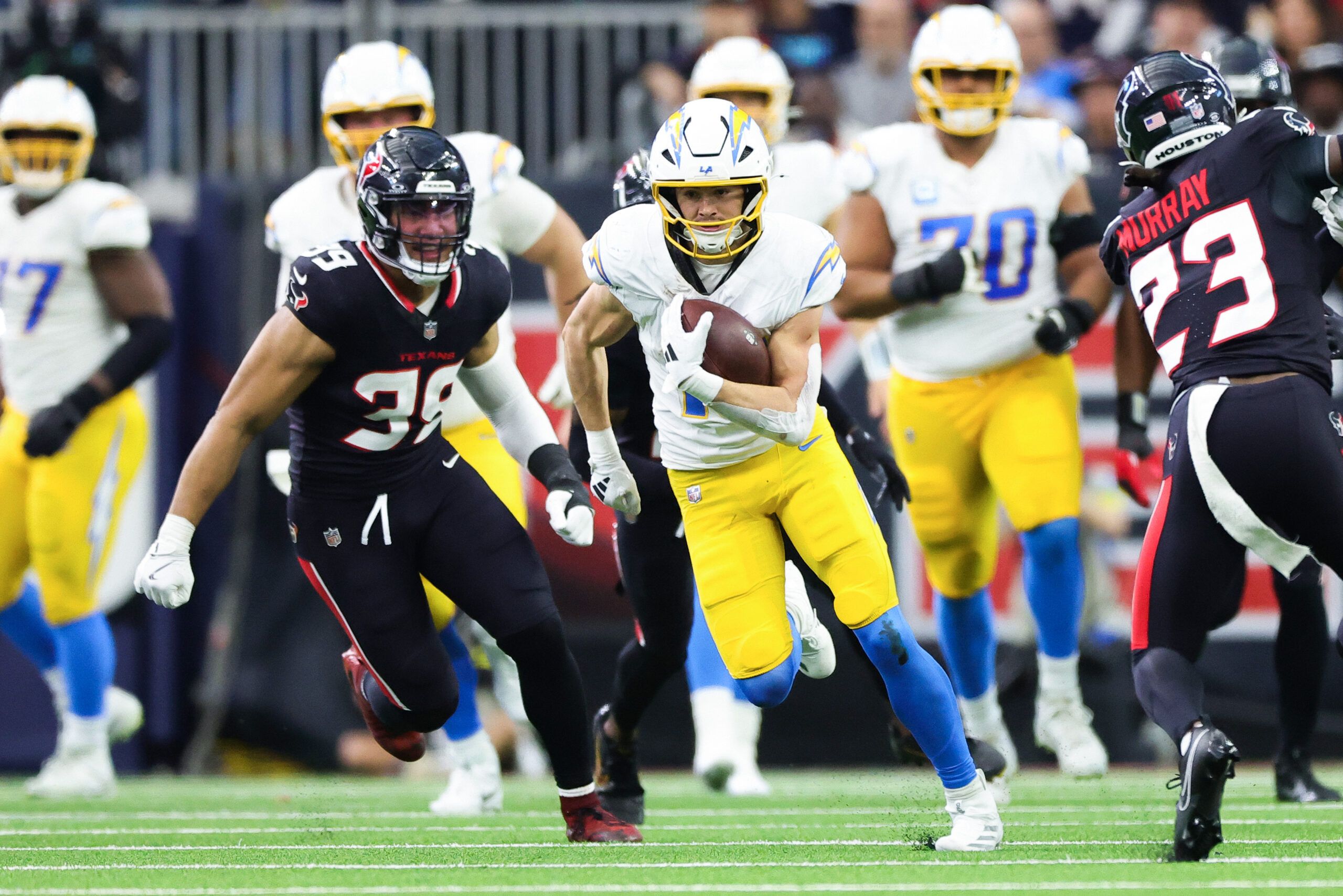 Ladd McConkey sets NFL playoff record in postseason…