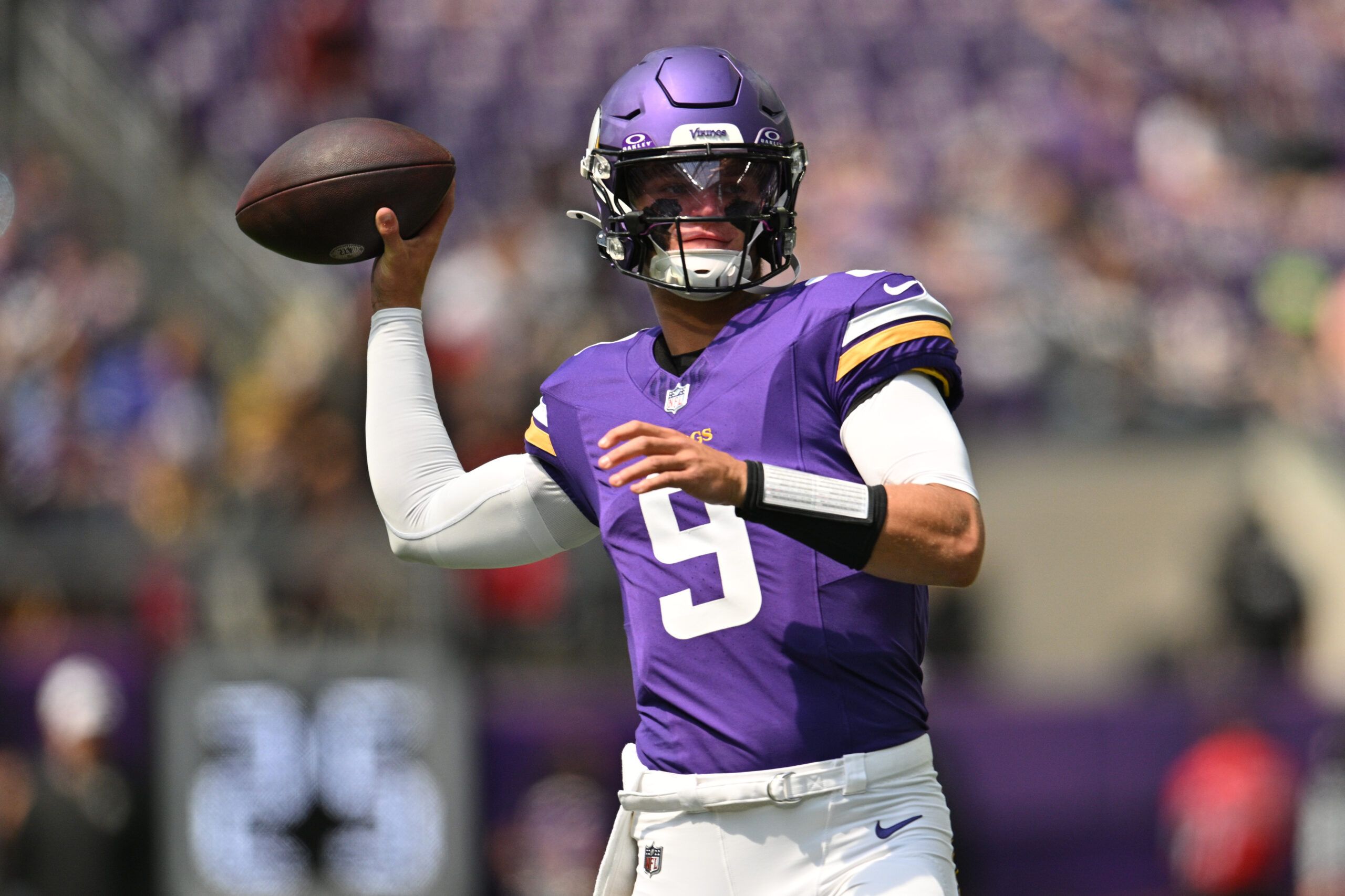 Vikings GM Kwesi Adofo-Mensah gives an update on J.J.…