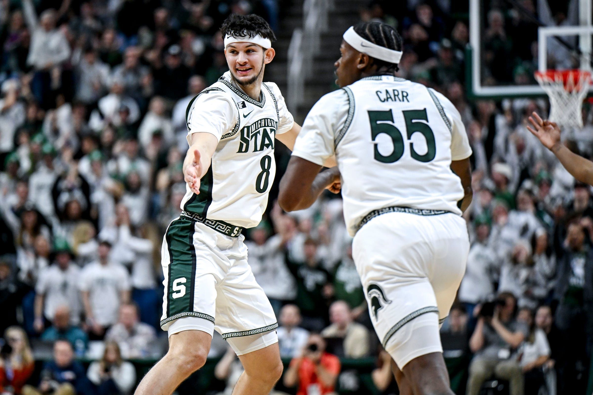 Michigan State basketball roars into top ten in latest…