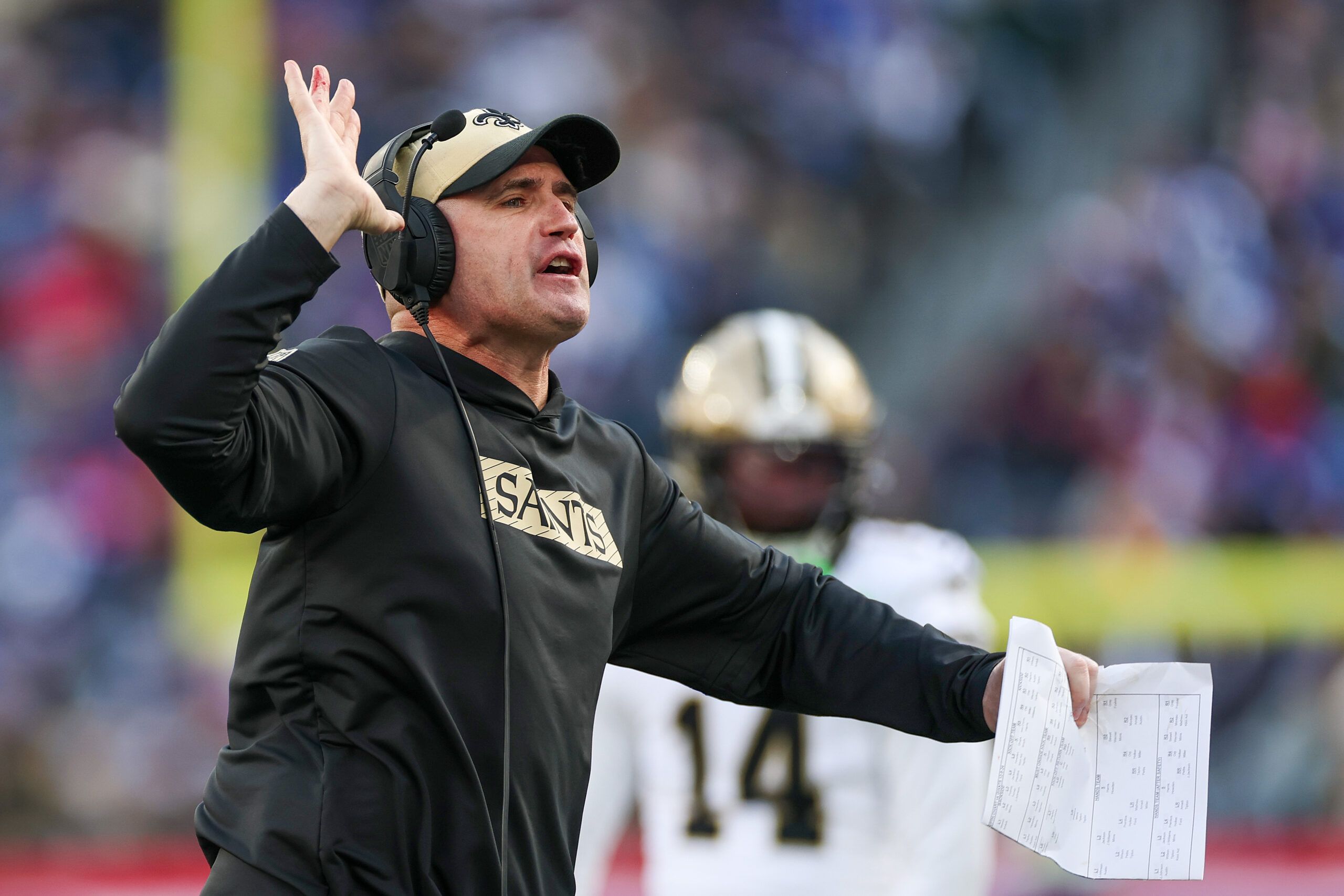 Bears targeting Saints interim HC Darren Rizzi for…