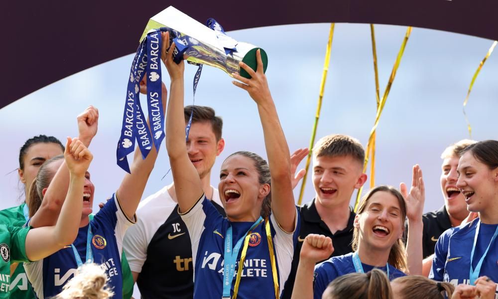 FA proposes introduction of WSL and Championship B…