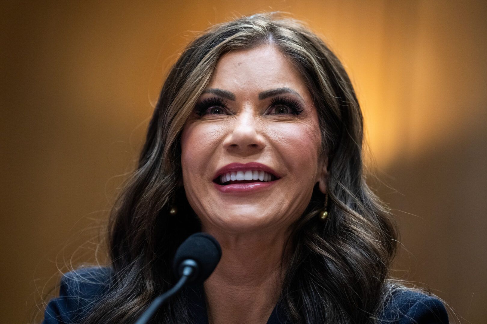 Senate confirms Kristi Noem as Homeland Security…