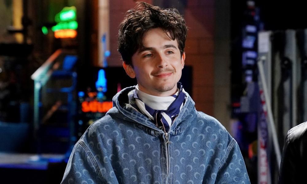 Saturday Night Live: Timothée Chalamet hosts and sings…
