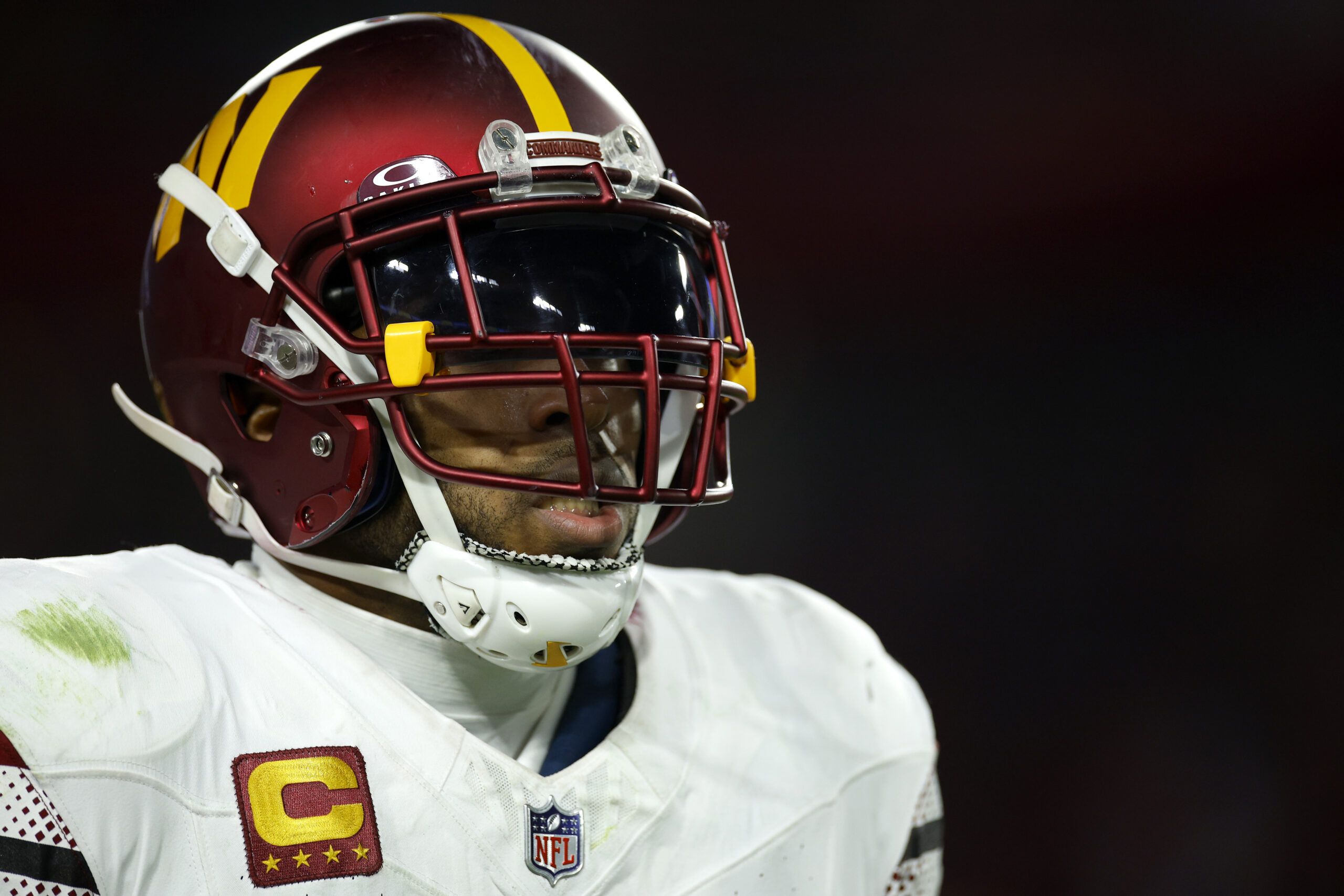 Bobby Wagner leads Commanders in tackles, as PHI leads…