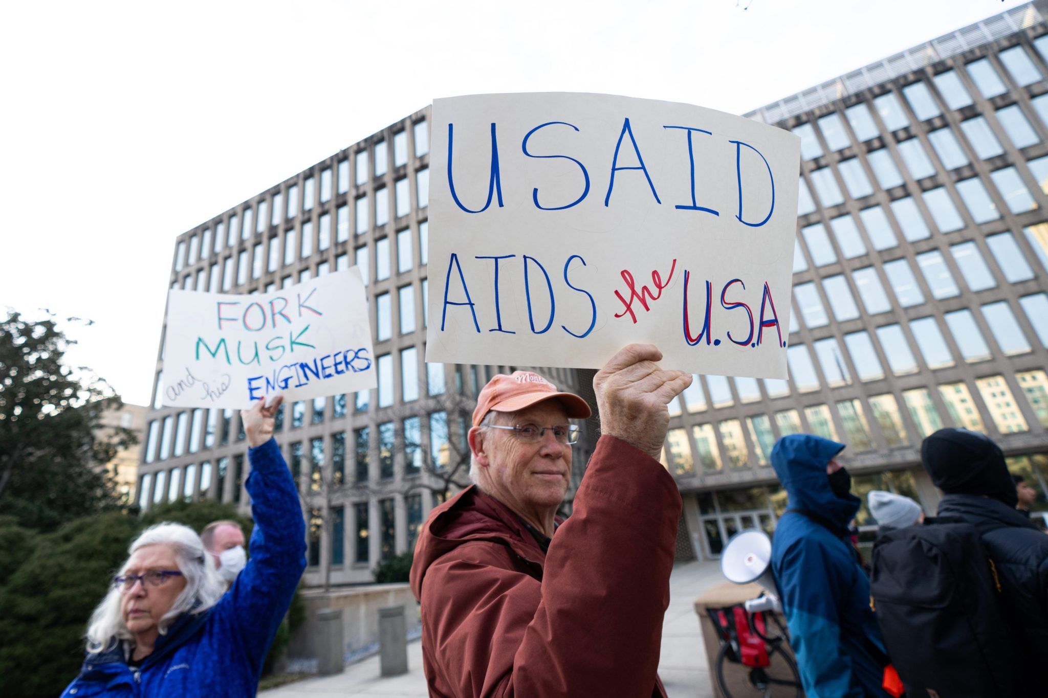 Hours before their shift, USAID staff received an…