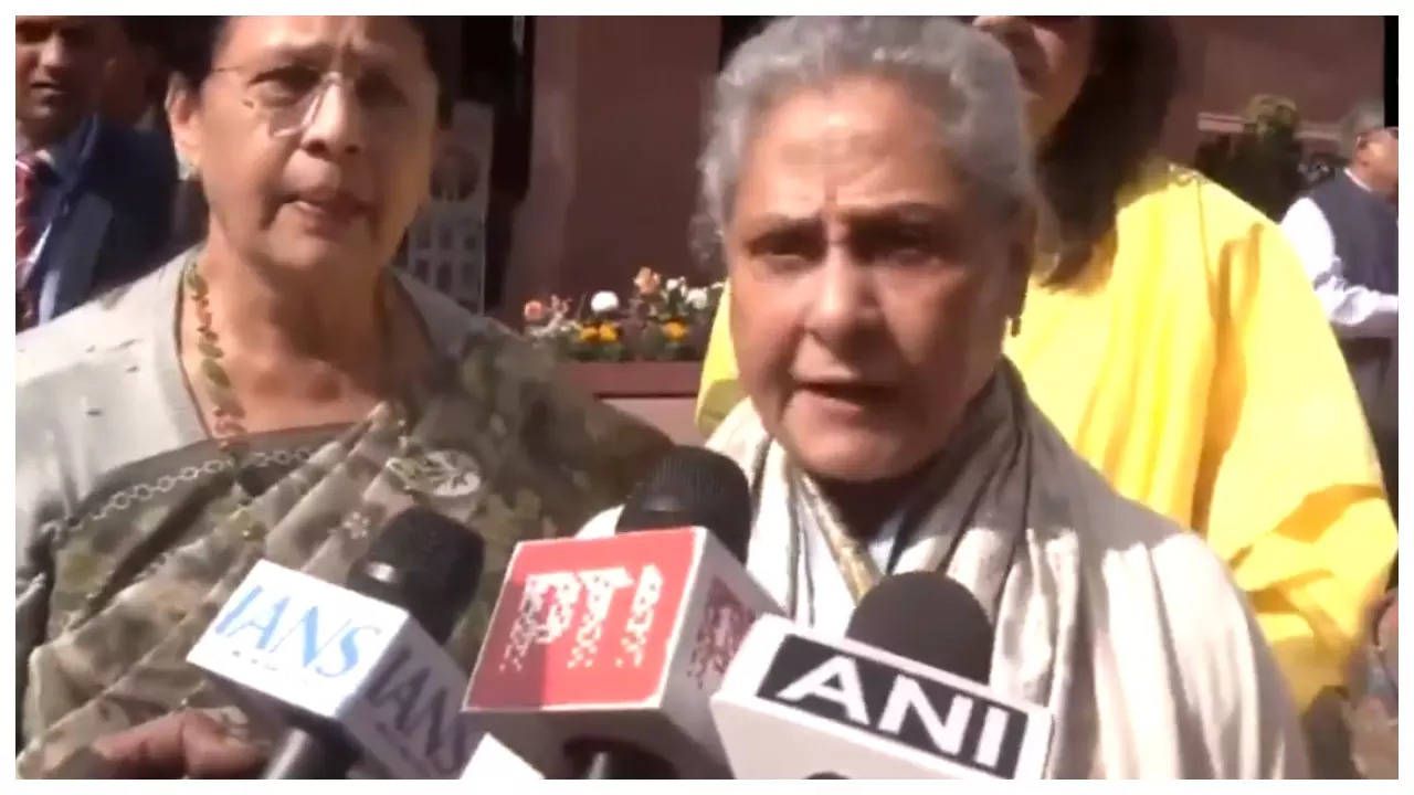 VHP demands Jaya Bachchan's ARREST over 'dead bodies…