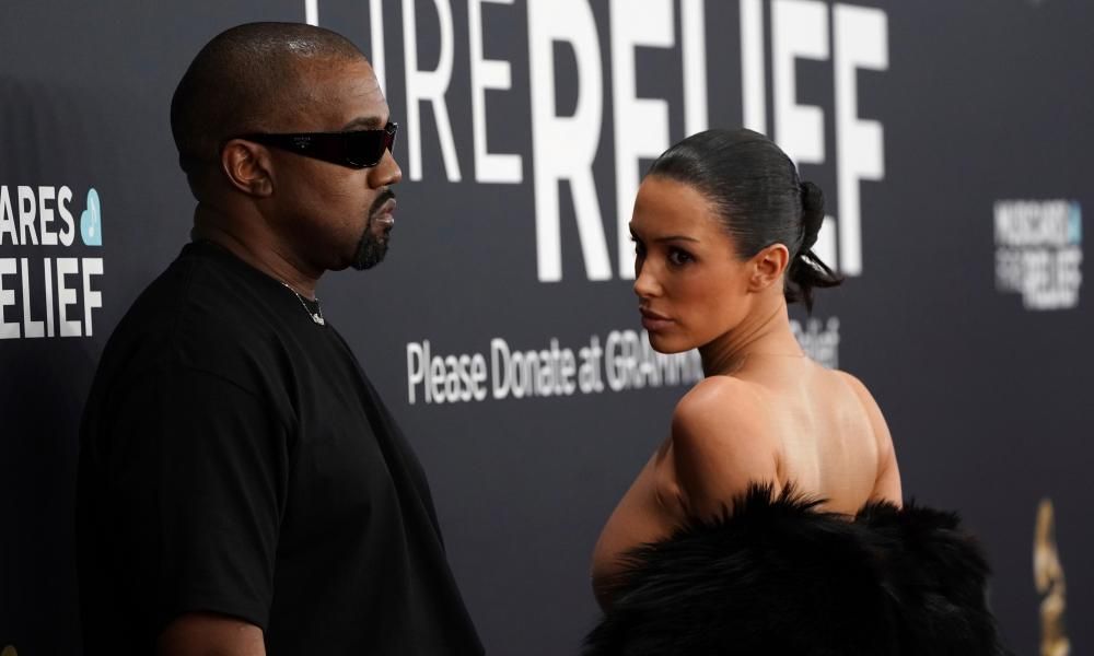 It’s Emperor Kanye and his ‘chief architect’ – guess…