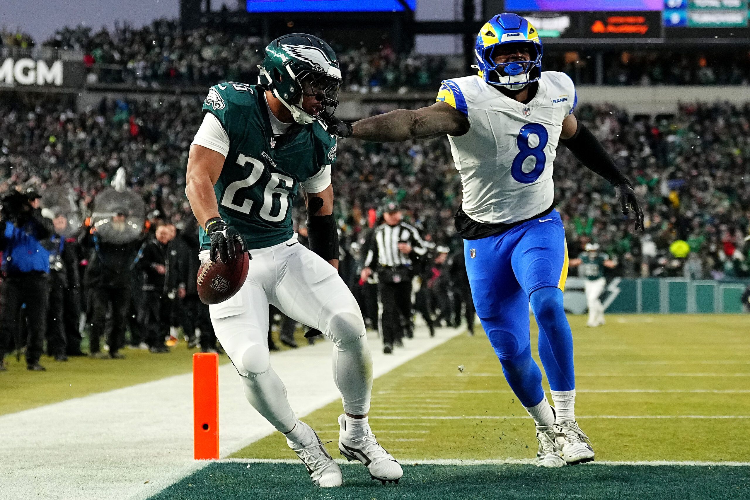 Eagles owner pushes back on report of team hosting…