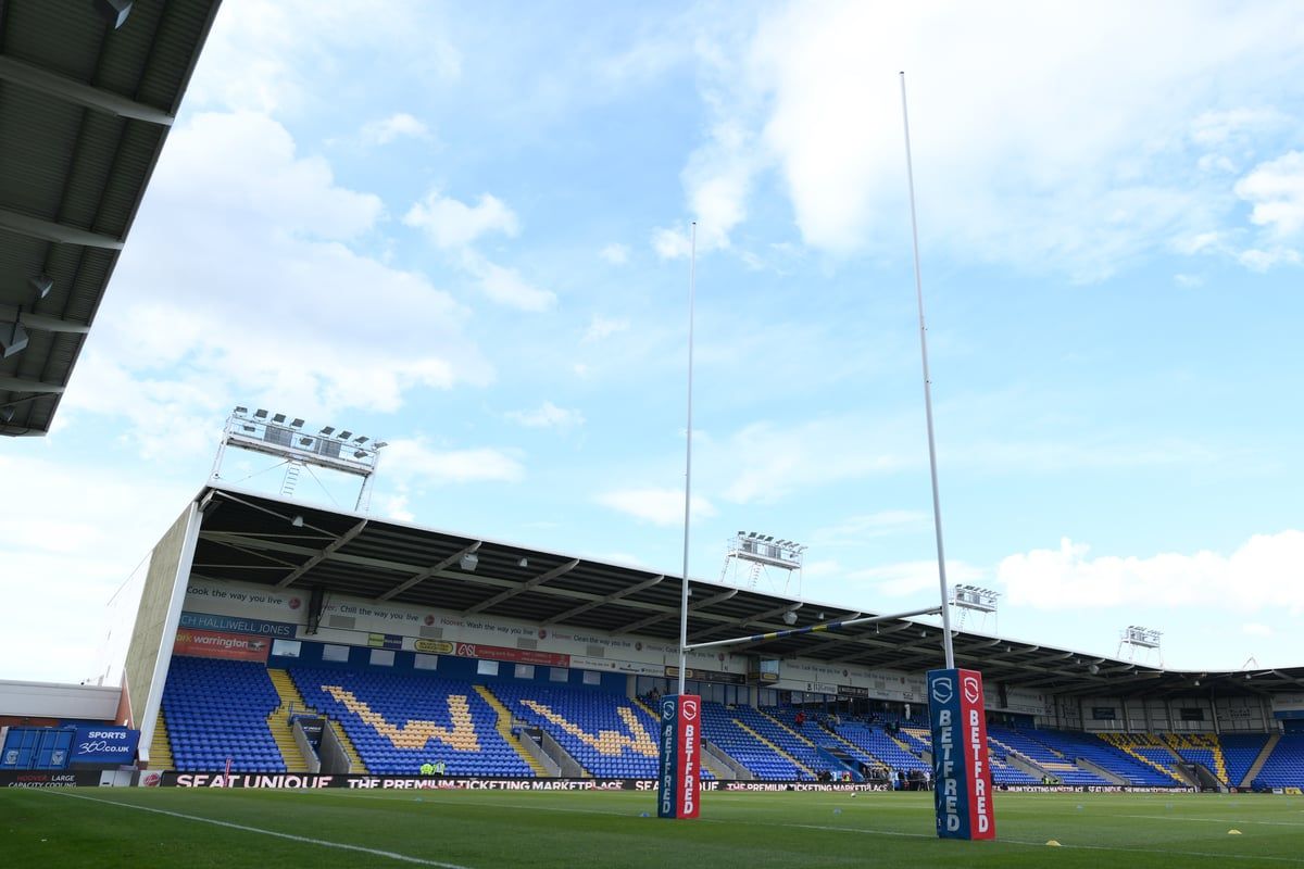 Warrington Wolves rename stadium in honour of darts…