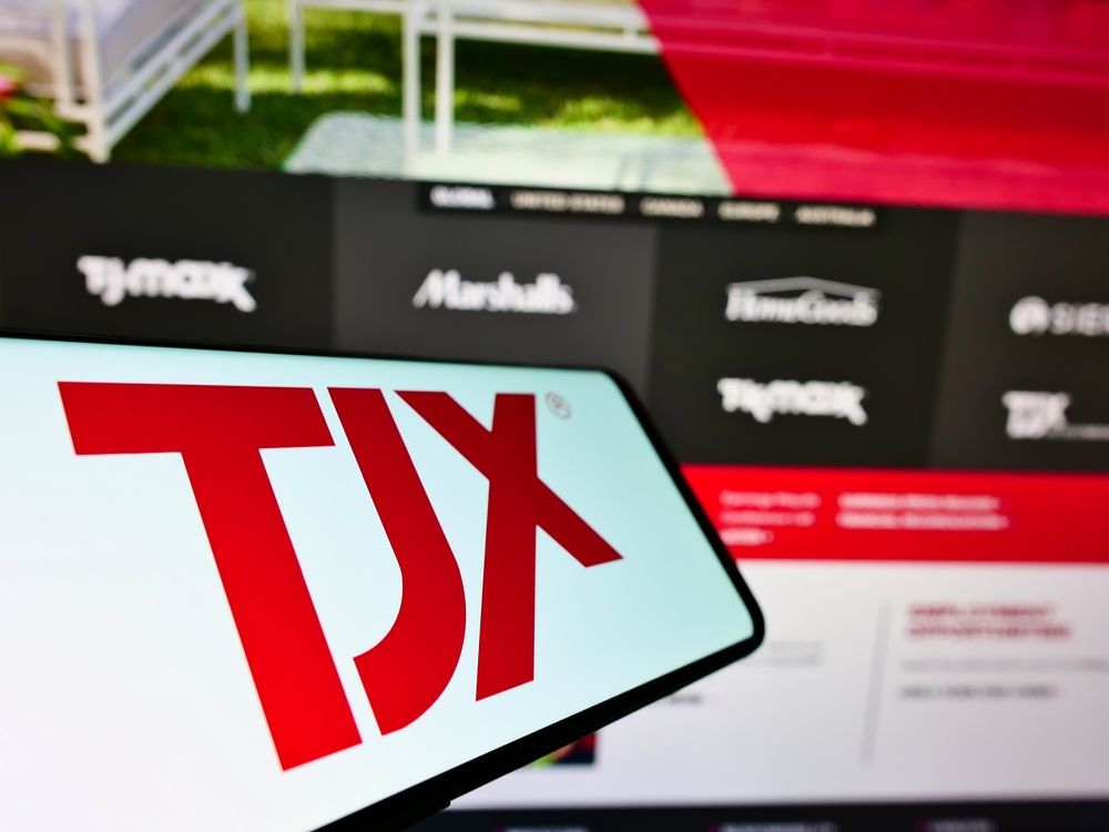 What Are Wall Street Analysts' Target Price for TJX…