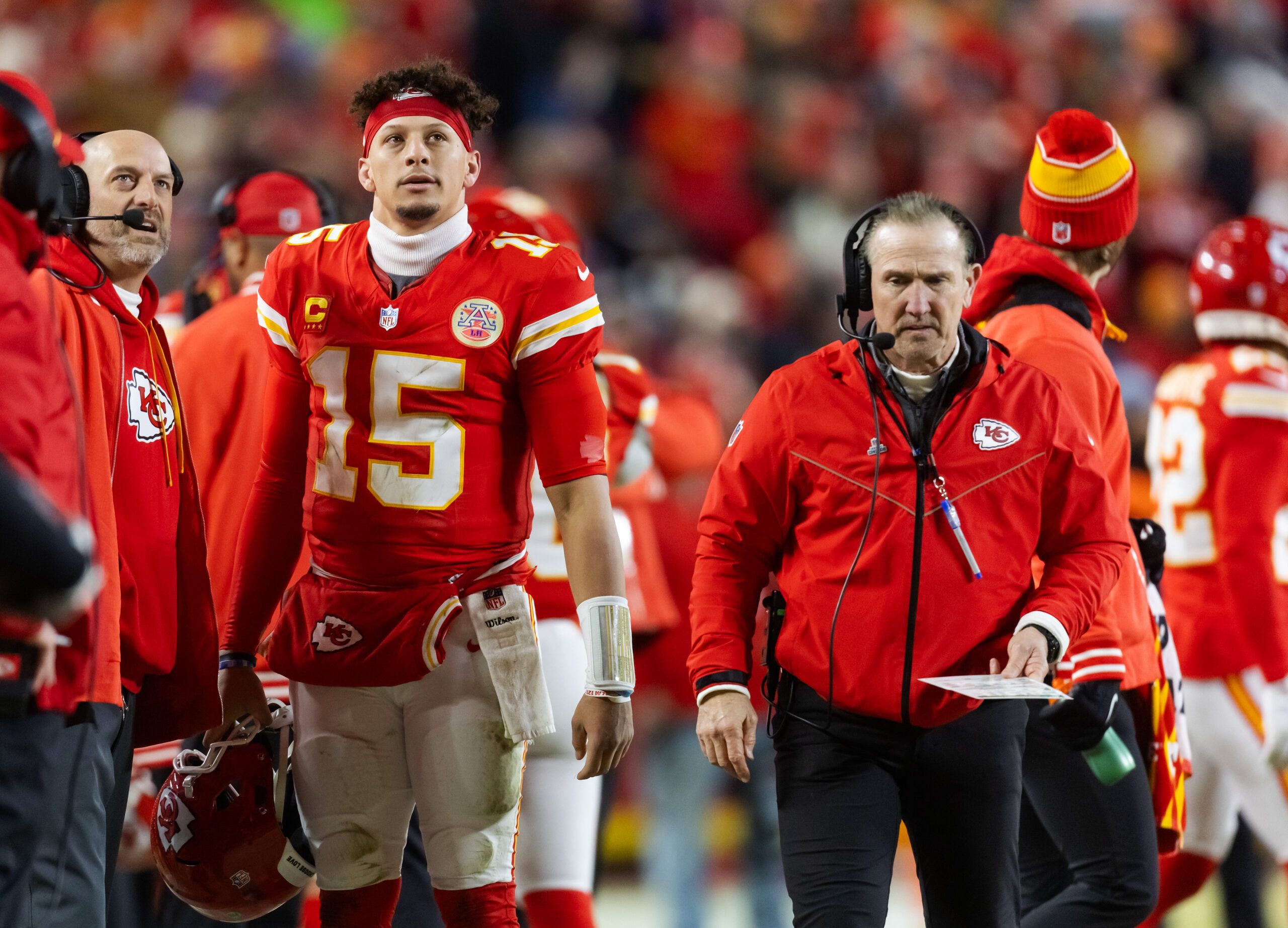 Chiefs legendary DC makes admission on Patriots hiring…