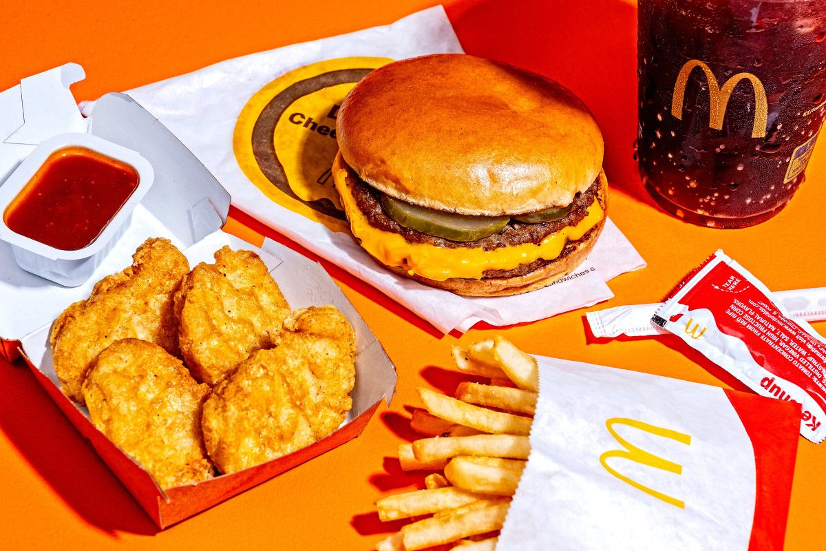 McDonald's flags an alarming shift in customer behavior McDonald's flags an alarming shift in customer behavior