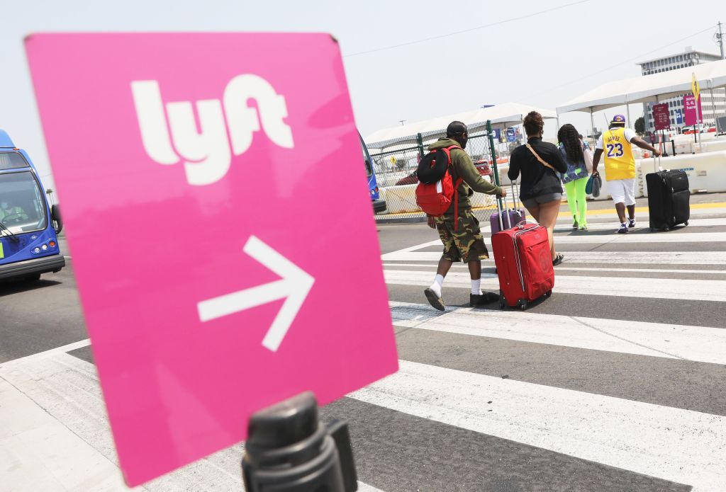 Lyft Plans To Launch Fleet Of Robotaxis
