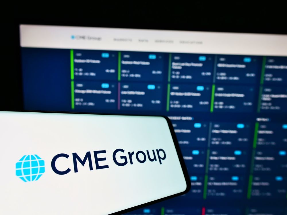 What Are Wall Street Analysts' Target Price for CME…