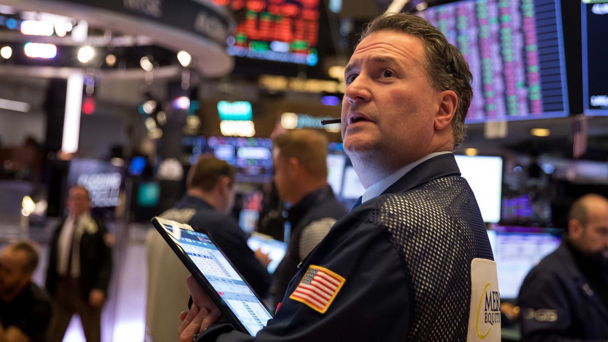 Stock Market Today: Stock end higher as Trump delays…