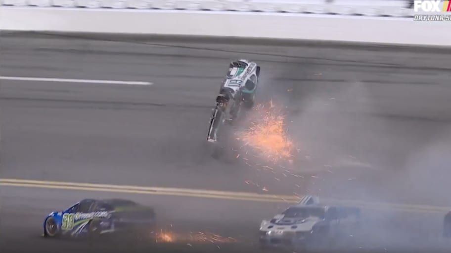 Sports Illustrated - Scary Crash at End of Daytona 500…