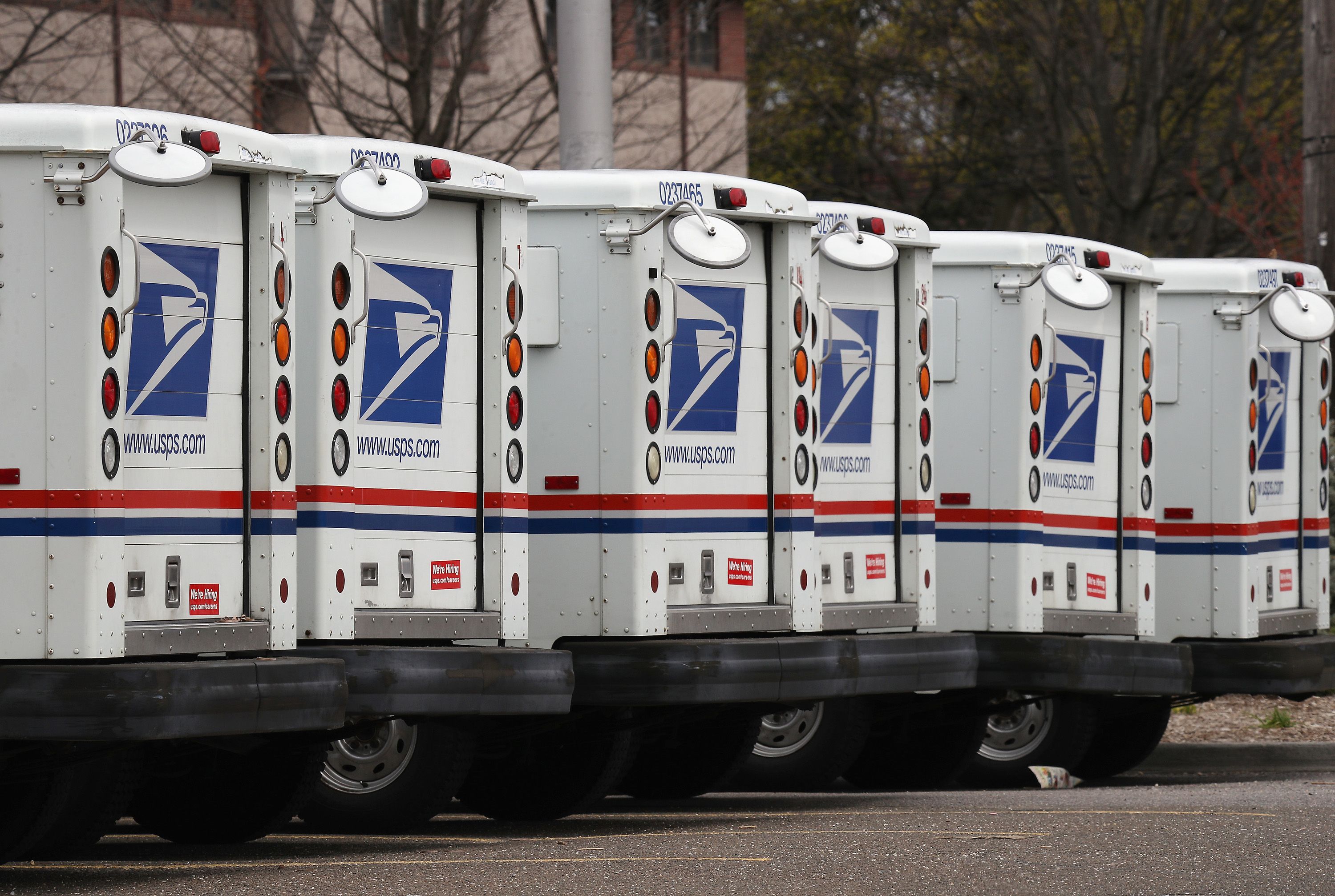 USPS Postmaster General Louis DeJoy Steps Down After…