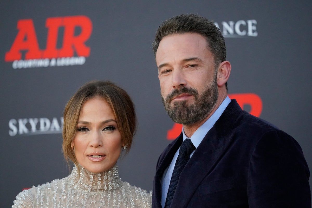 Jennifer Lopez and Ben Affleck are officially divorced…