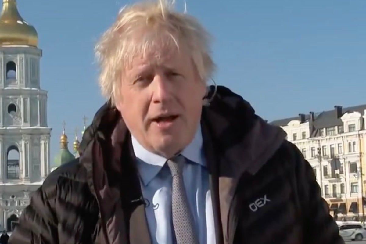 Boris Johnson urges Starmer to increase defence…