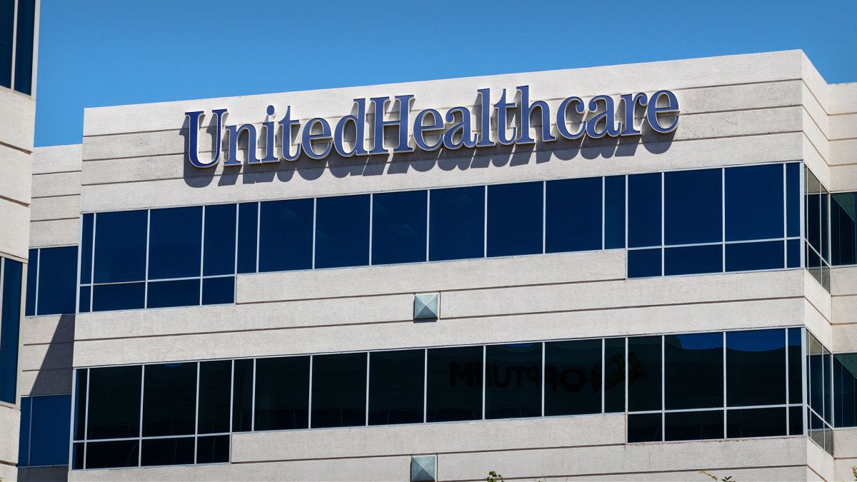 UnitedHealth stock slides as Medicare Advantage…