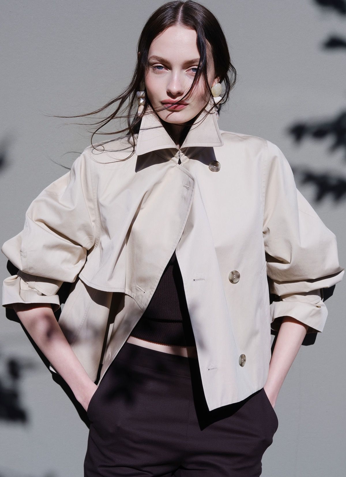 The Cropped Trench Coat Is Set to Become Spring's…