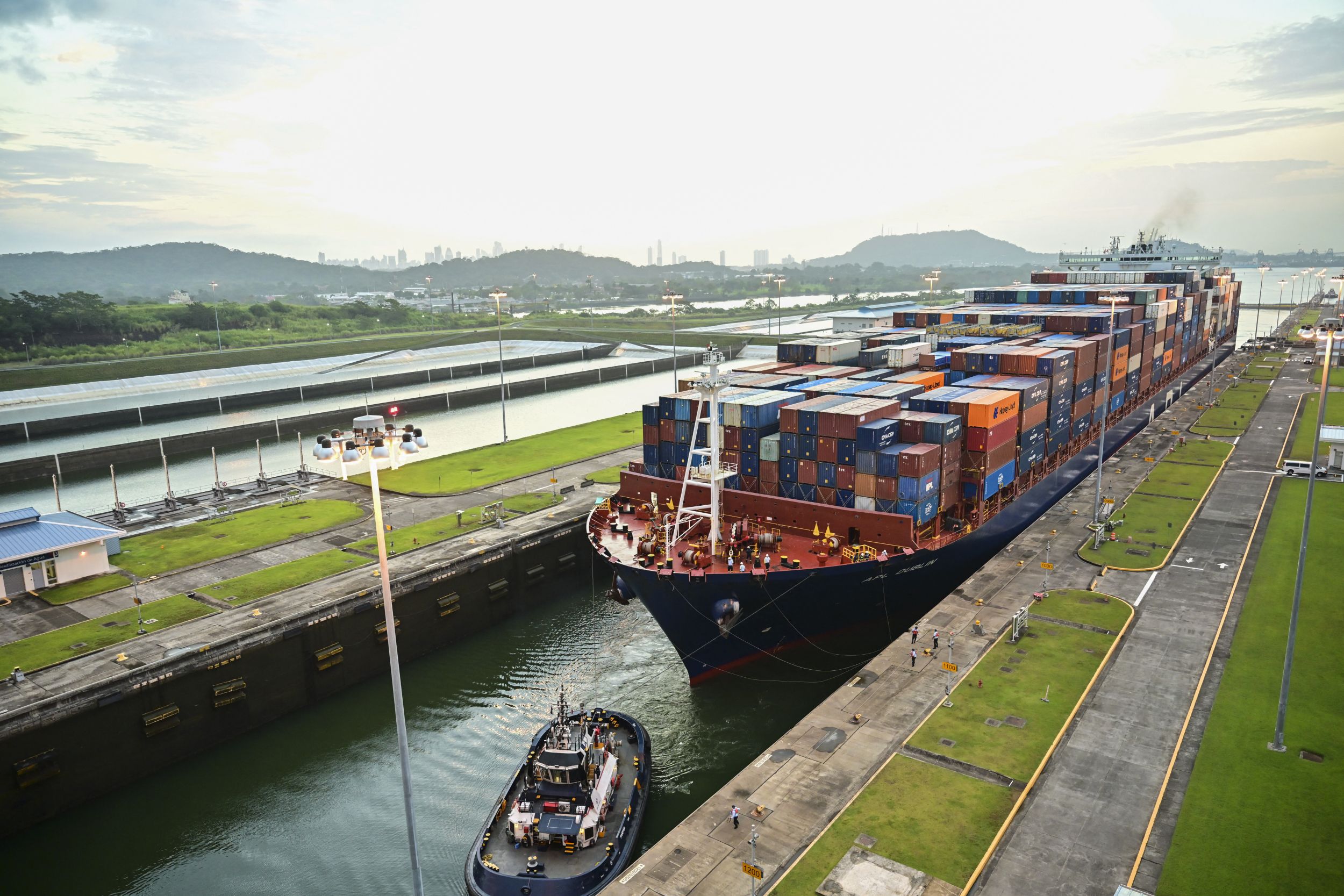 Hong Kong Company Sells Panama Ports To BlackRock…