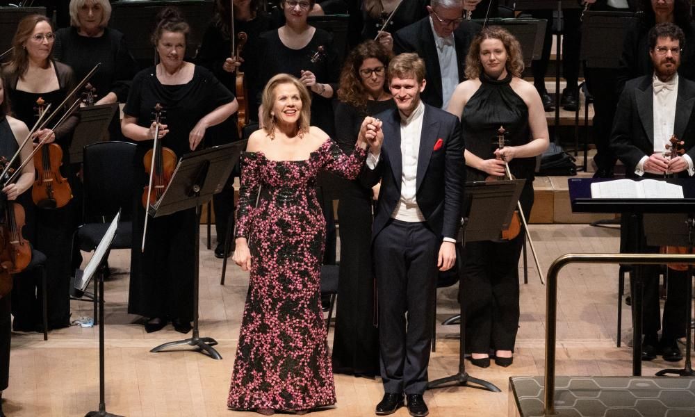 LPO/Guggeis review – Wagner and Strauss touches both…