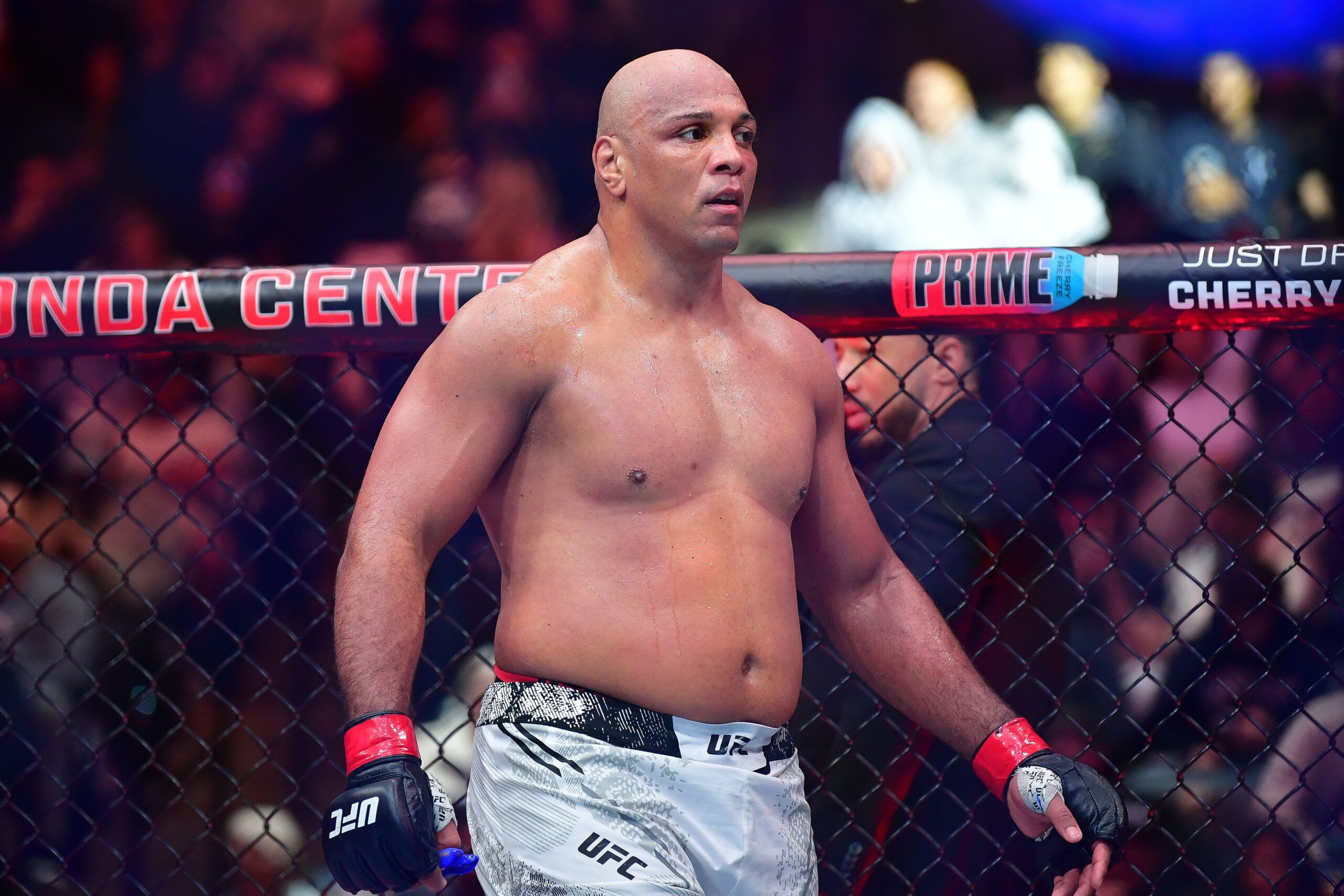 UFC heavyweight Marcos Rogerio de Lima suspended one…