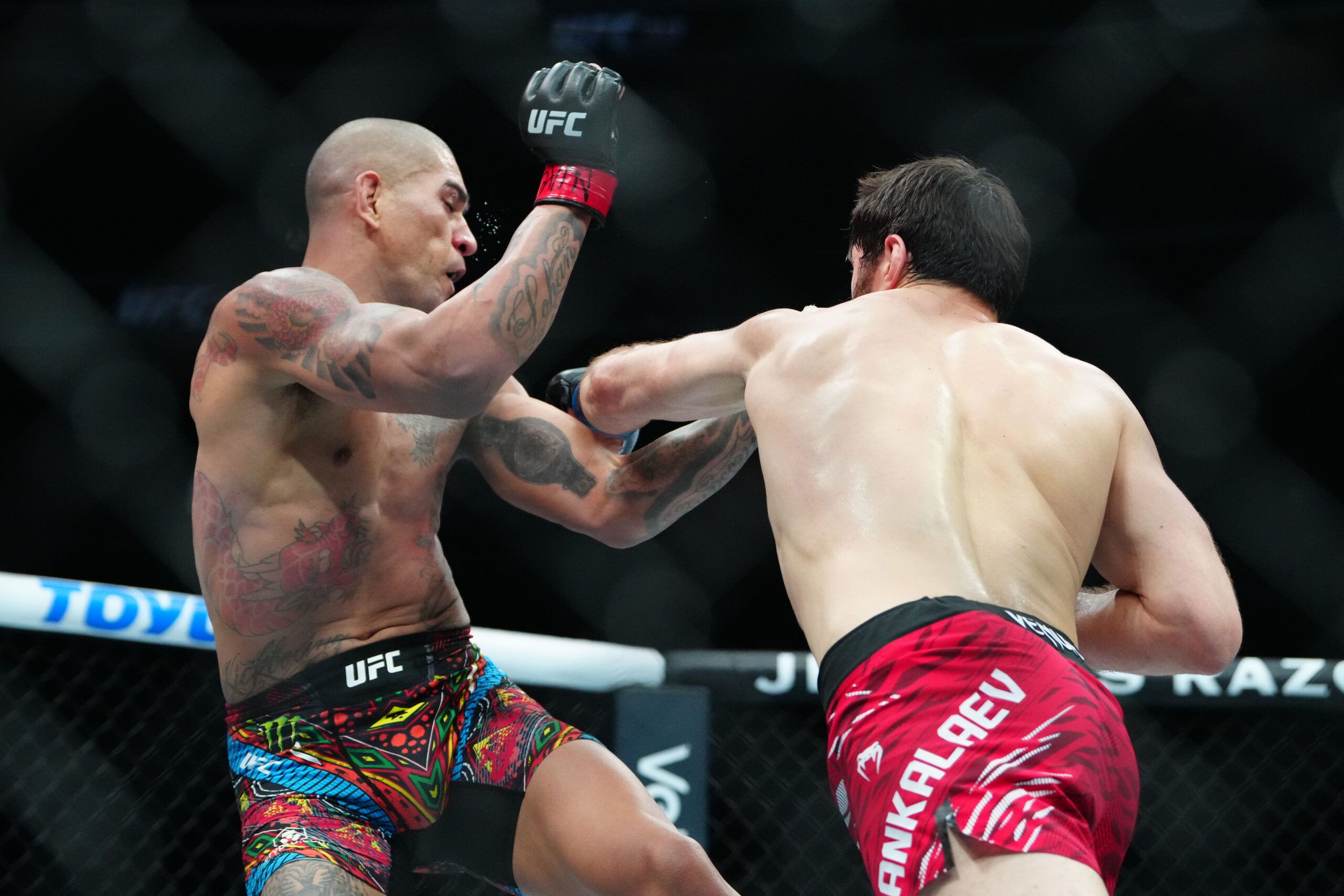 Magomed Ankalaev def. Alex Pereira at UFC 313: Best…