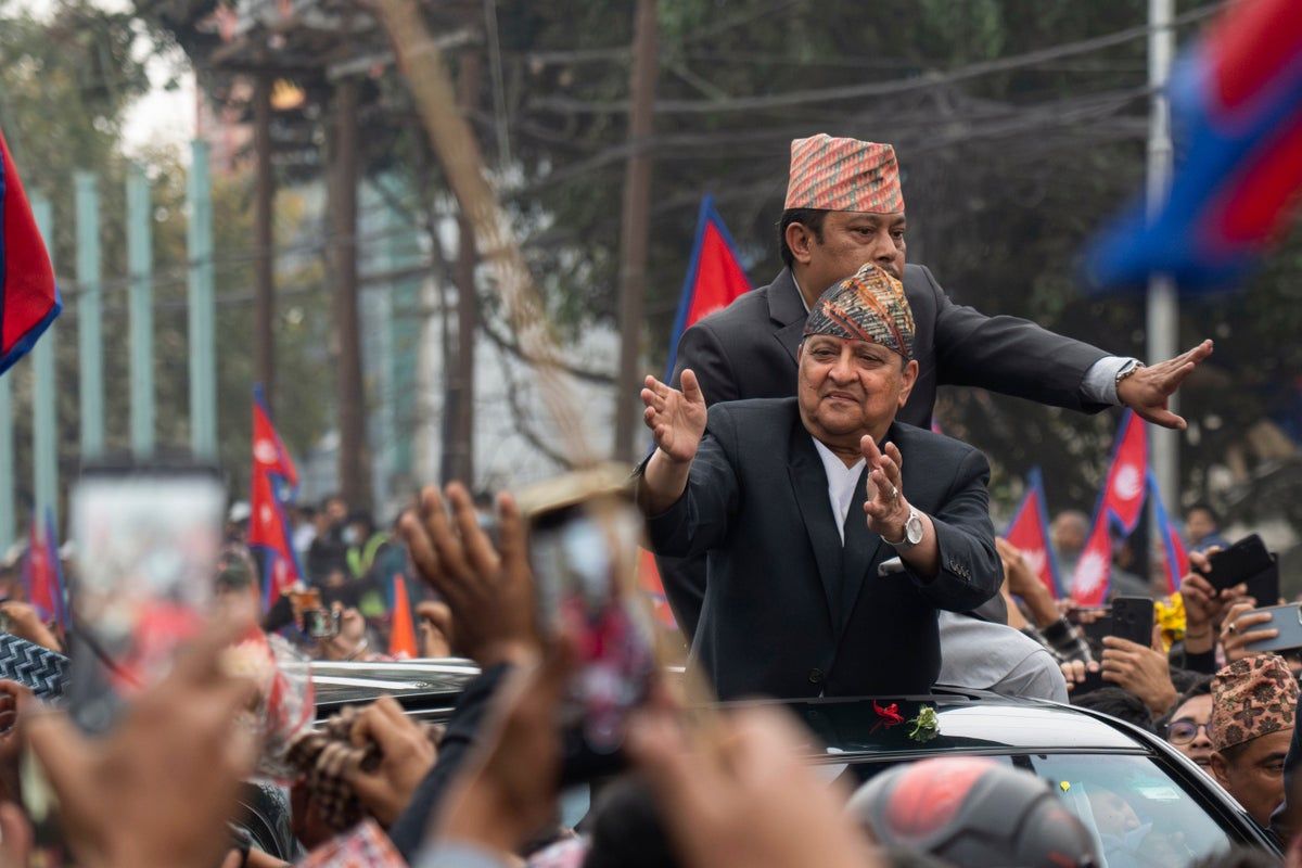 Thousands in Nepal want monarchy back as public…