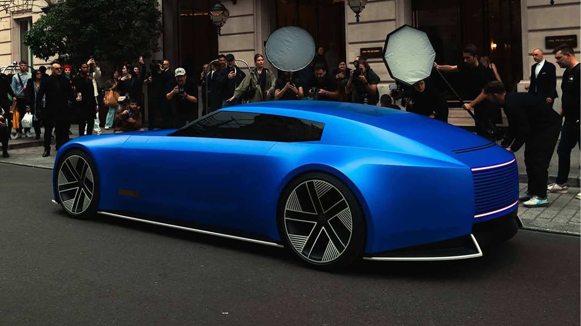 The Jaguar Type 00 Doesn't Even Look Real On the Road