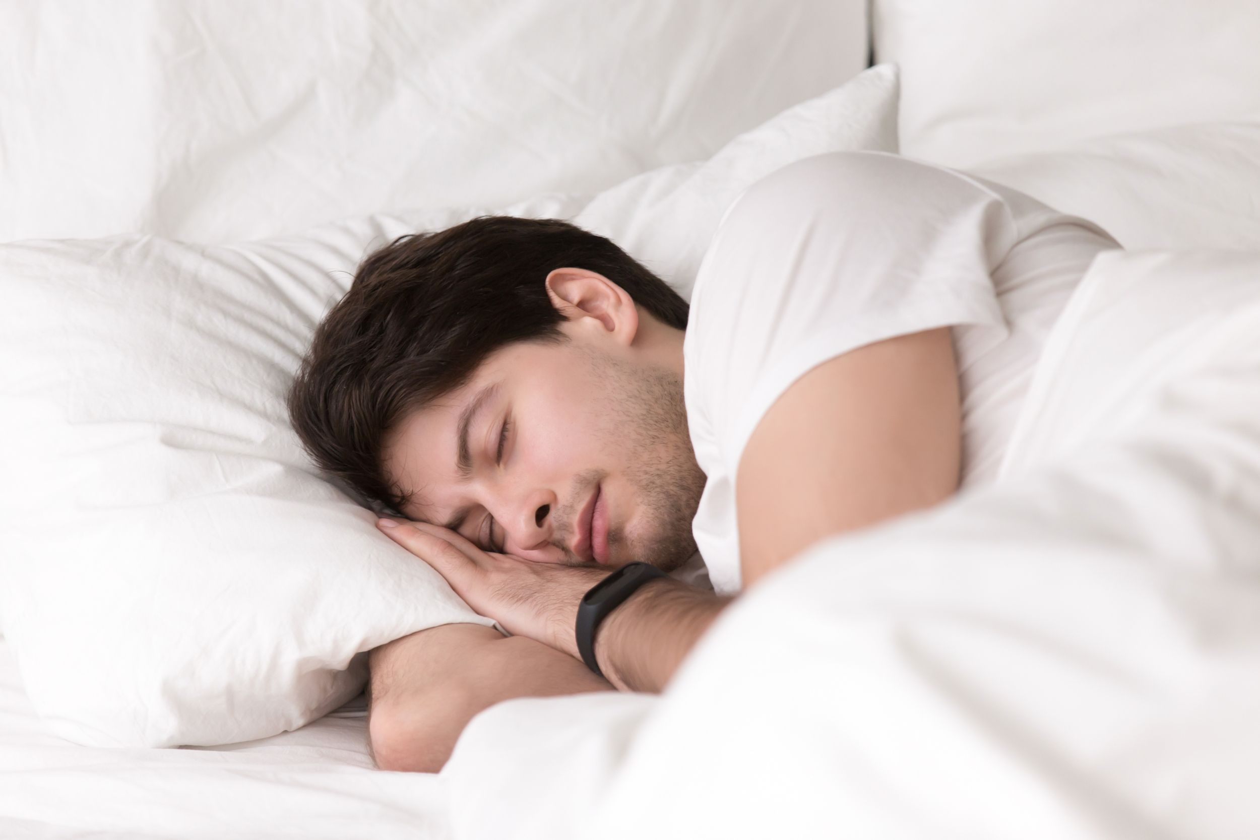 Short Sleep Harms Your Brain, But Regular Oversleeping…