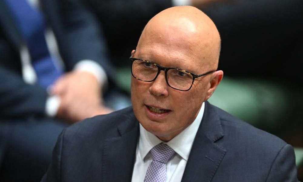 Dutton denies deliberately keeping himself in dark…